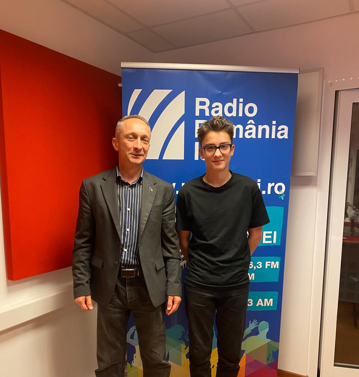 Andrei Țîbîrnă, un junior din Iași, dublu campion național la tenis de ...